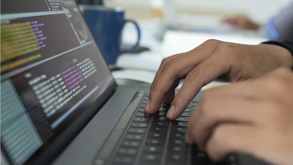 Estudiante de ingeniería crea software para personas con discapacidad ...